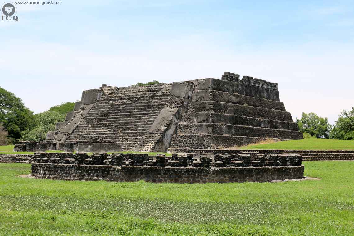 Zona Arqueológica de Cempoala Foto 001. Cultura Totonaca. Veracruz ...