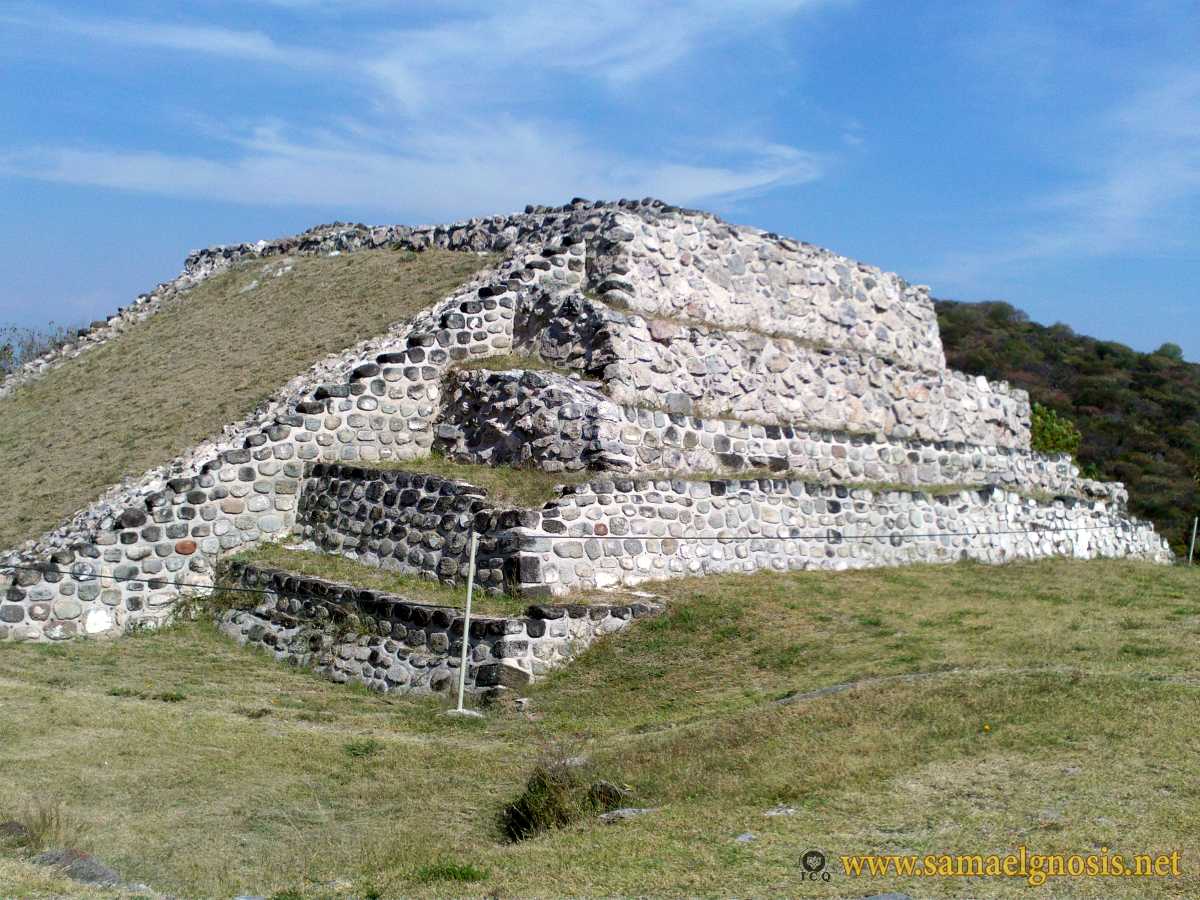 Zona Arqueológica de Xochicalco foto 0165